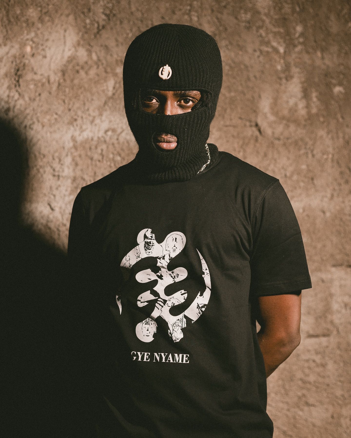 LISTEN: Kofi Mole Releases 4-Track EP Titled ‘Gye Nyame’